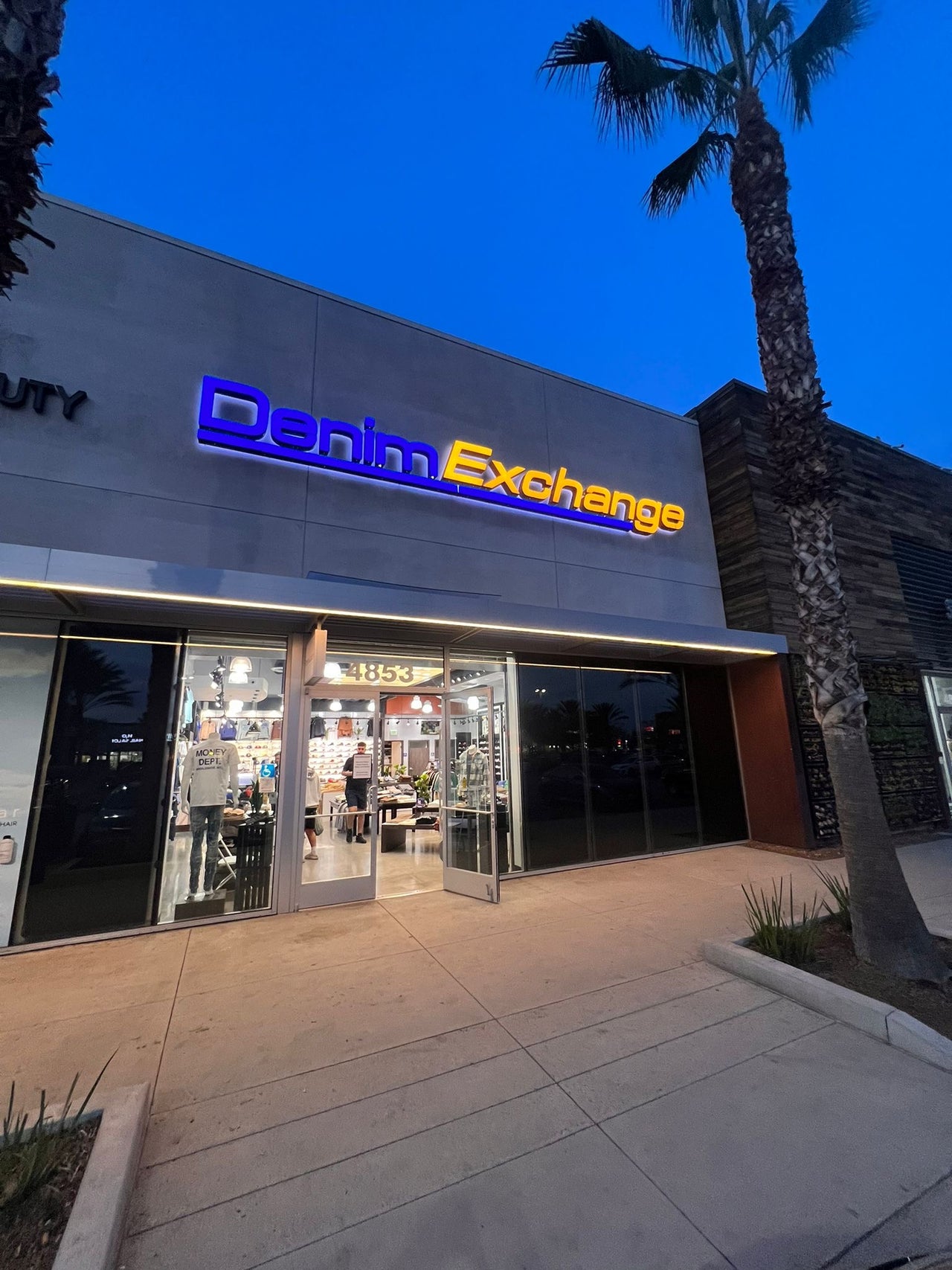 Locations | Denim Exchange