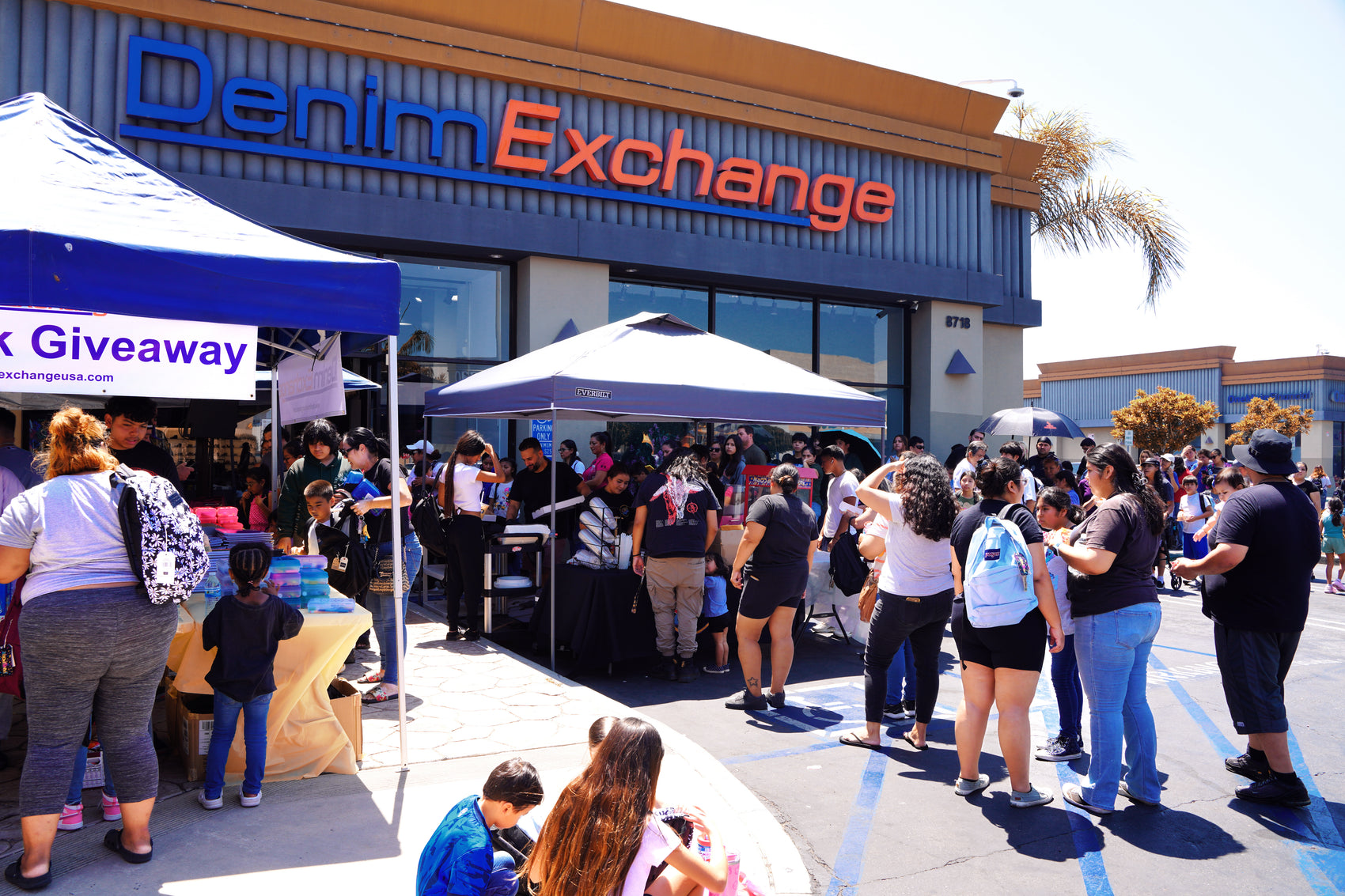 About Us | Premium Streetwear & Sneakers Store – Denim Exchange
